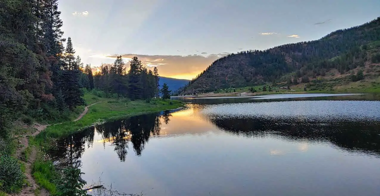 7 Amazing State Parks in Colorado - Travels With Eli